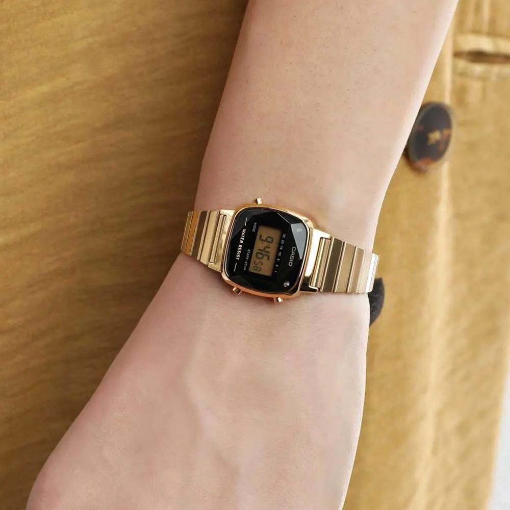 CASIO Vintage Diamond Series Gold Watch LA670WGAD-1